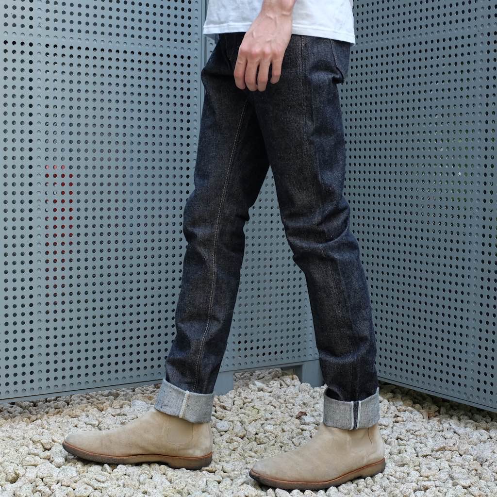 Pure Blue Japan PBE-019 (Relaxed Tapered) - Okayama Denim